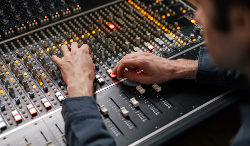 How to become sound Engineer in India?